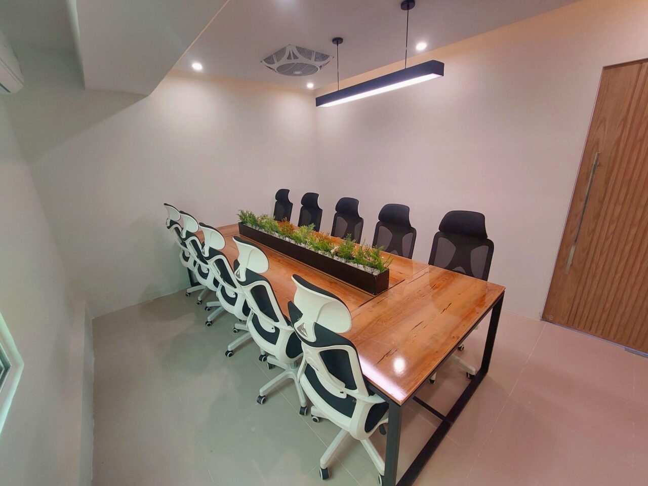 HLB Co-working Space | Where Productivity Meets Possibility